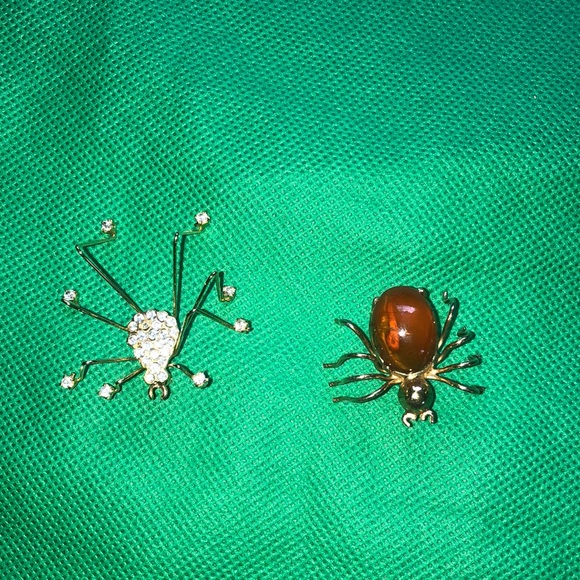 Jewelry | Vintage Set Of Bugs Pins | Poshmark